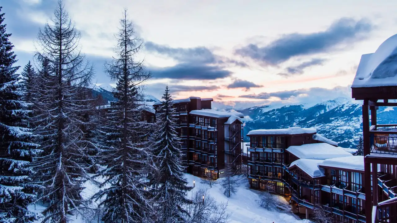Les Arcs livecam: Mont Blanc - live view - La Plagne 360